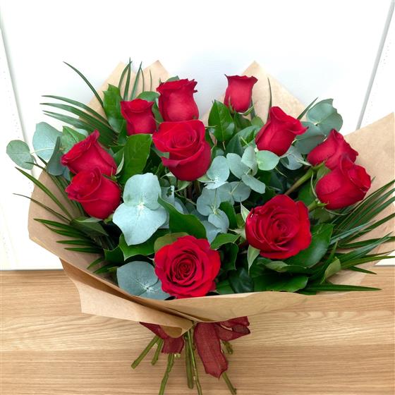 Romantic 12 Red Rose Bouquet