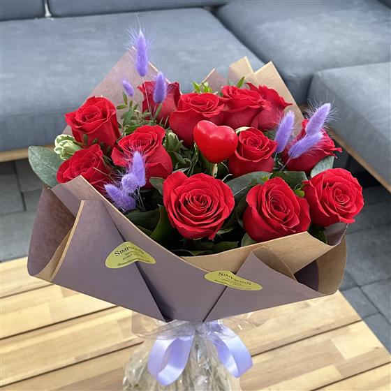 12 Red Rose Valentine's Bouquet